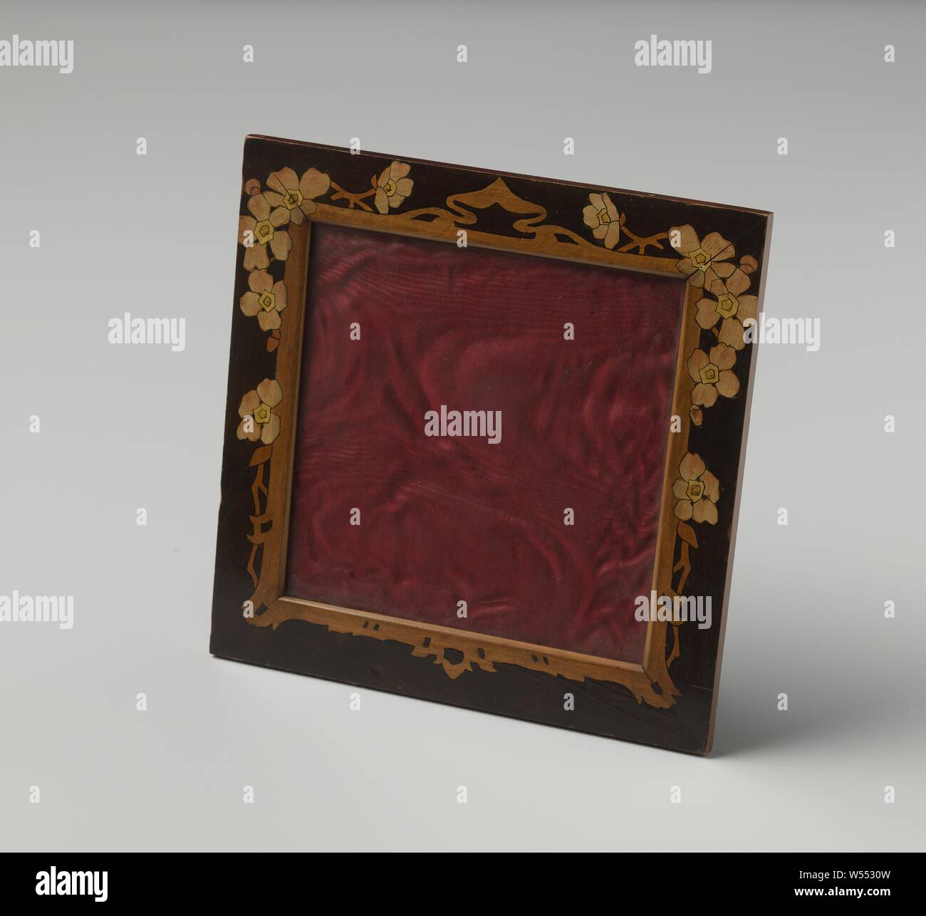 Intarsia wood hi-res stock photography and images - Alamy