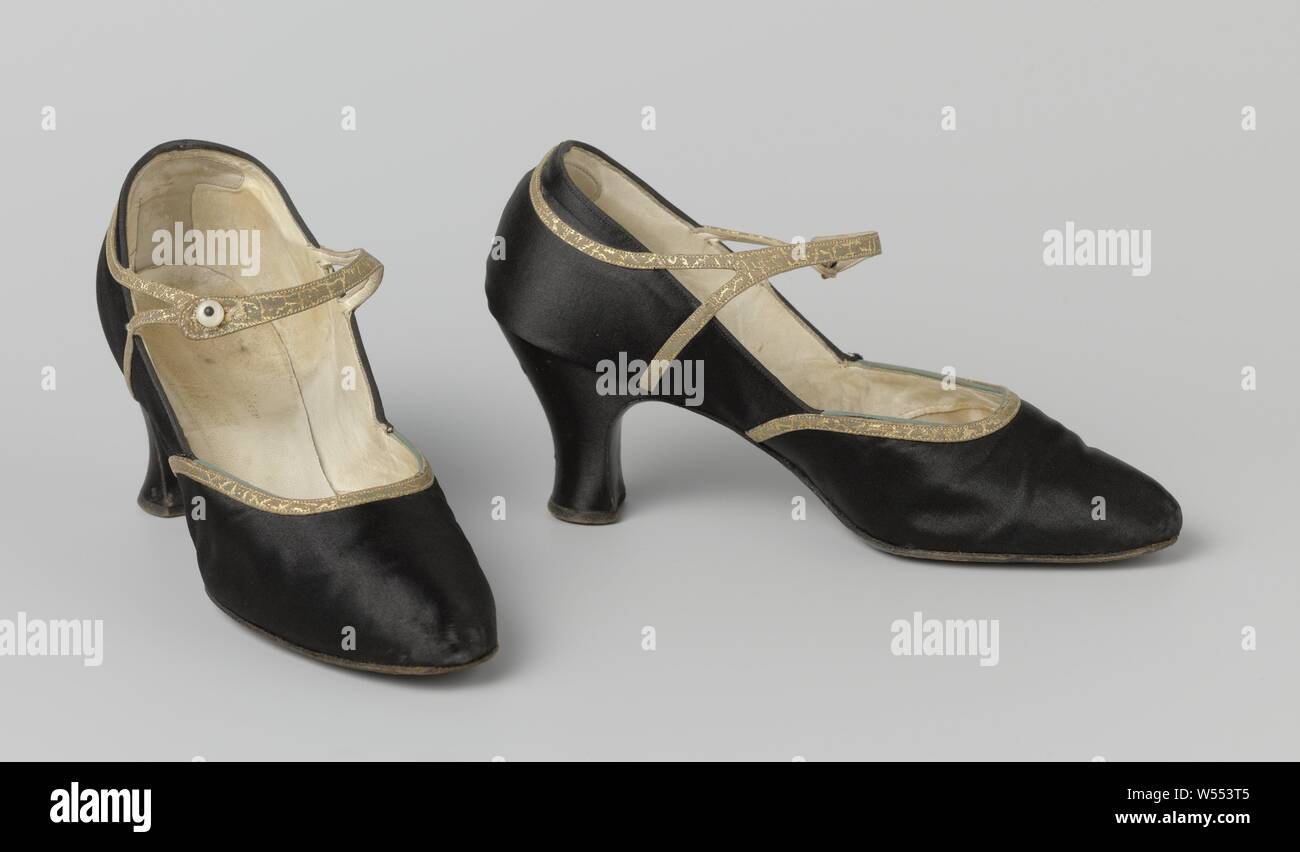 Narrow strap hi-res stock photography and images - Alamy