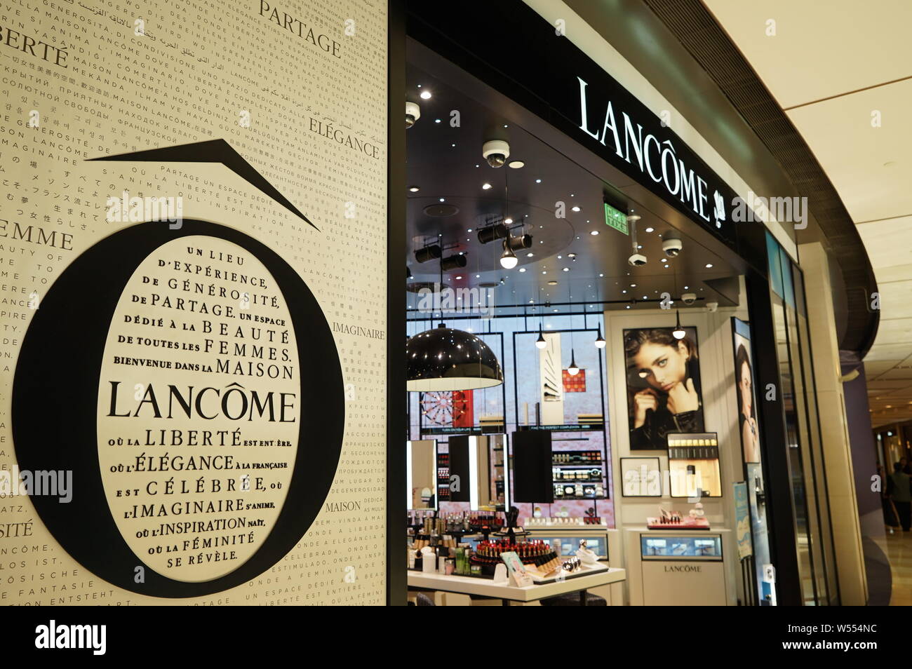 --FILE--View of a fashion boutique of Lancome of L'Oreal at a shopping ...