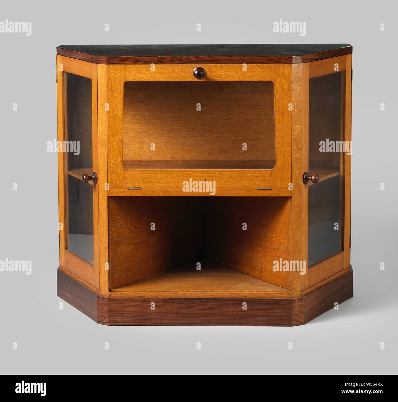 Trapezoidal table hi-res stock photography and images - Alamy