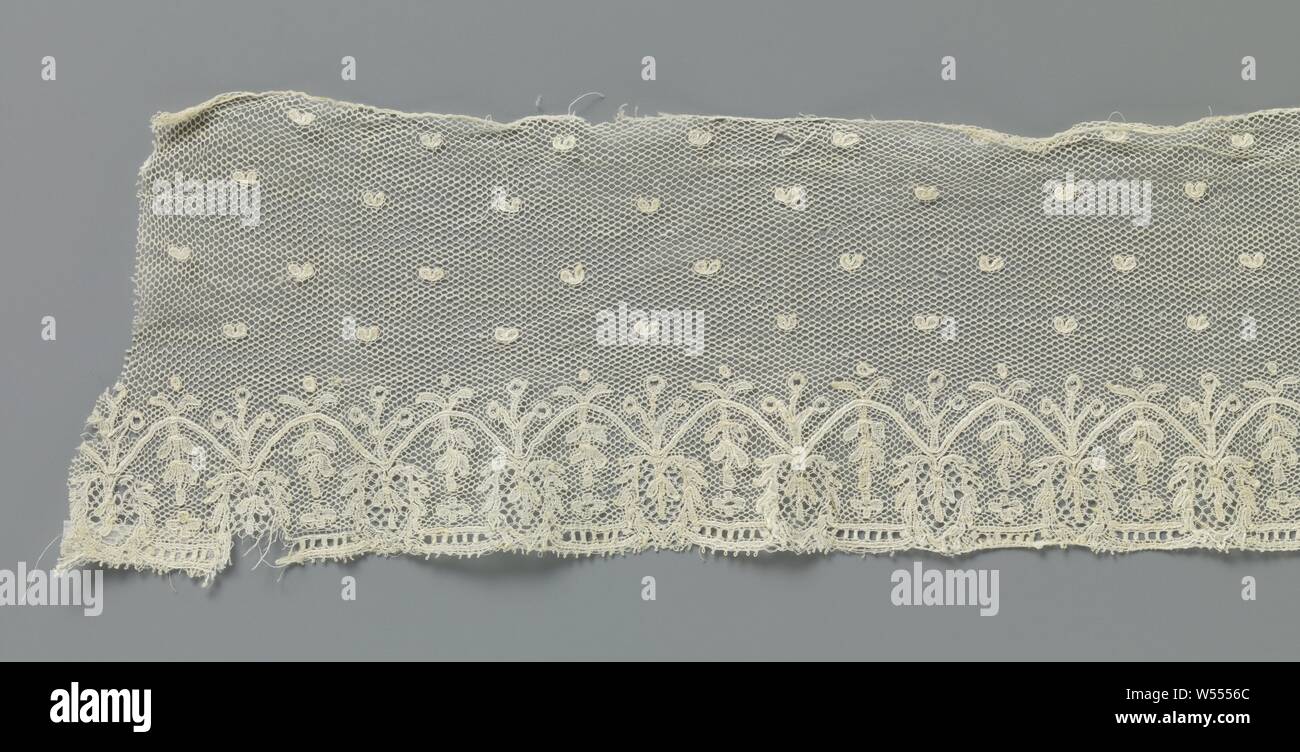 Hanging in a thin line hi-res stock photography and images - Alamy