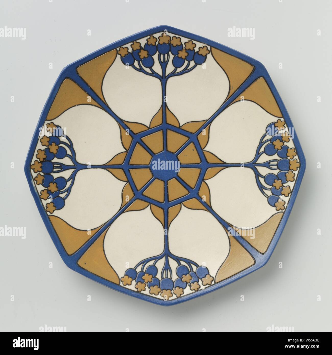 Chromolith stoneware hi-res stock photography and images - Alamy