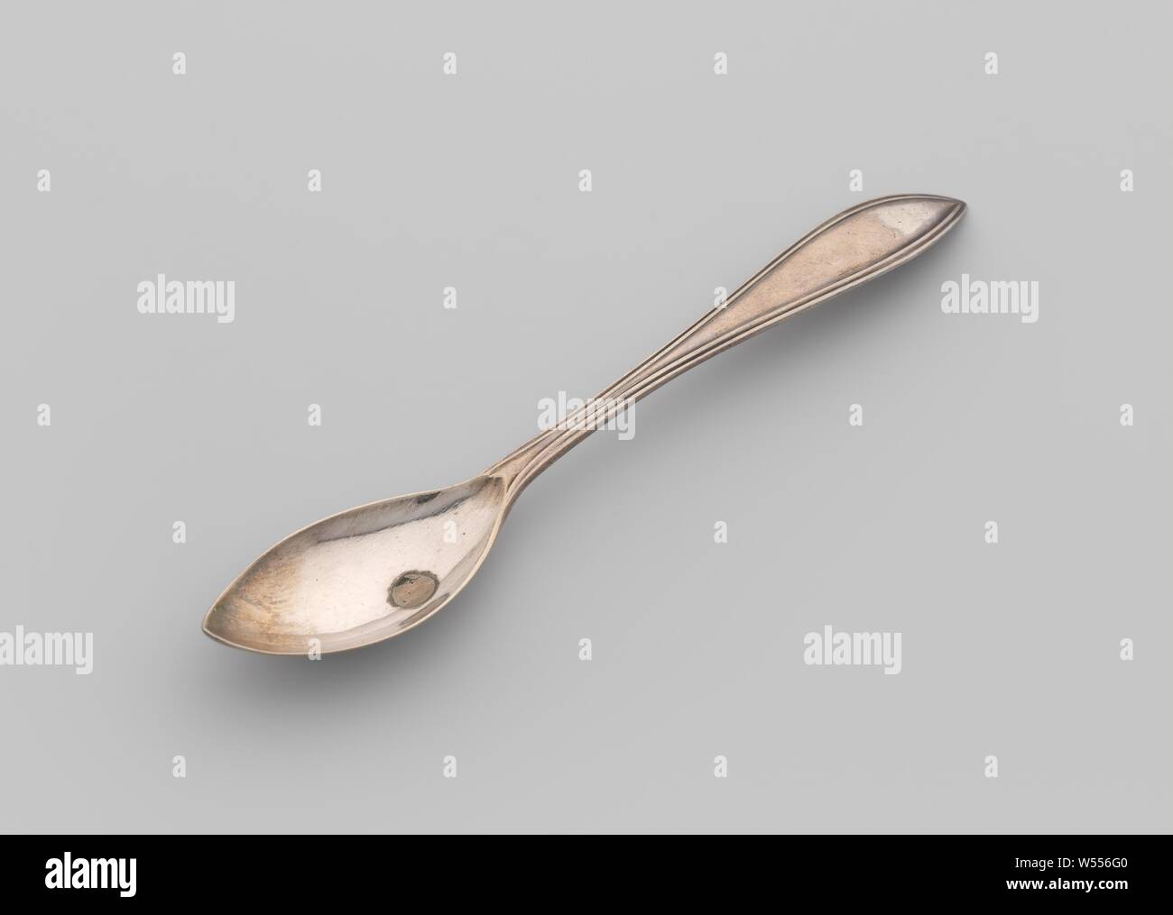 Oval With Pointed Ends