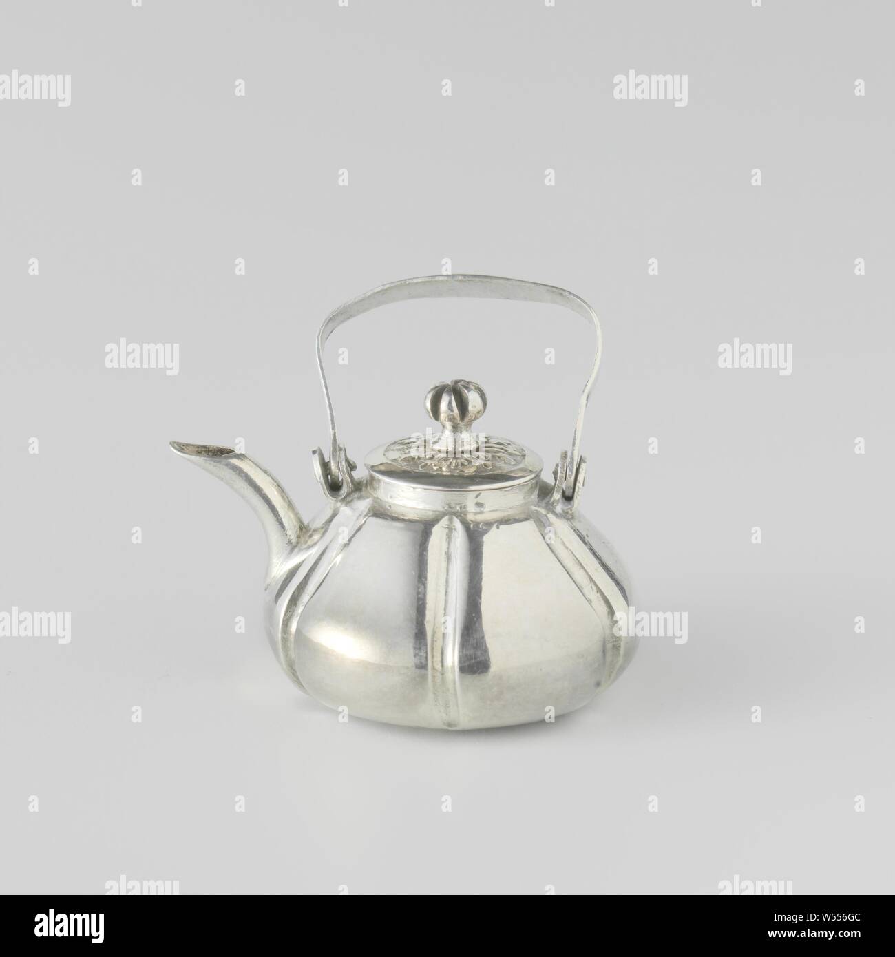 Tapered boiler hi-res stock photography and images - Alamy