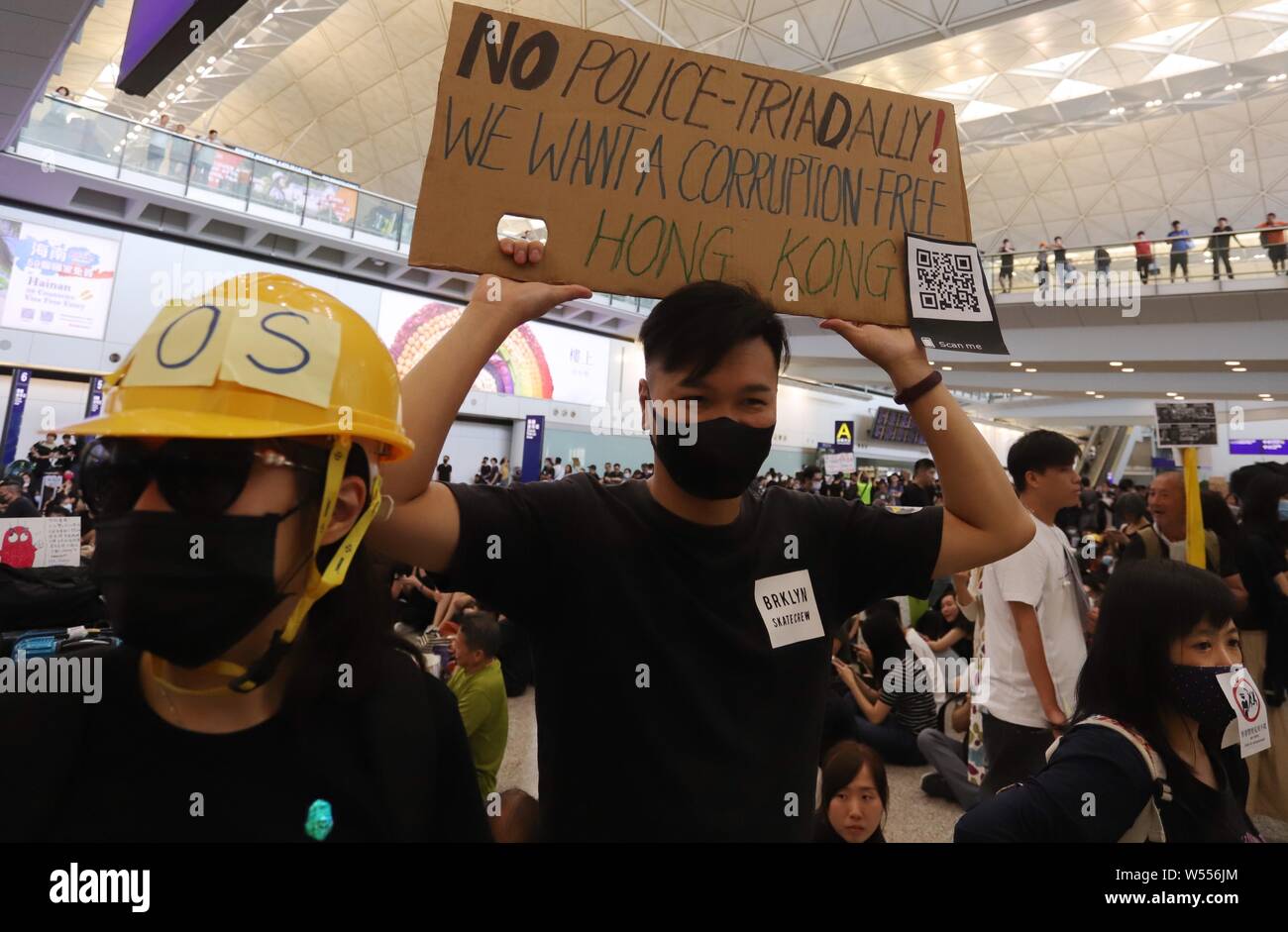 July 26, 2019, Hong Kong, CHINA: Protester display a placard at the ...