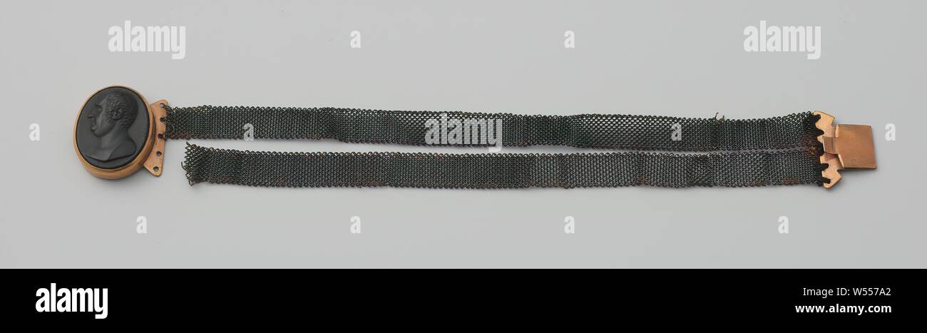 Interlocking oval hi-res stock photography and images - Alamy