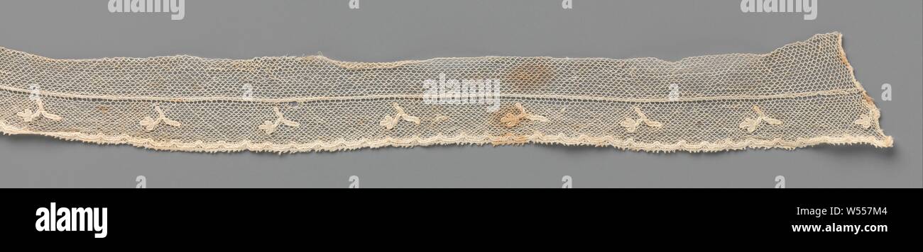 Loose hanging twig hi-res stock photography and images - Alamy