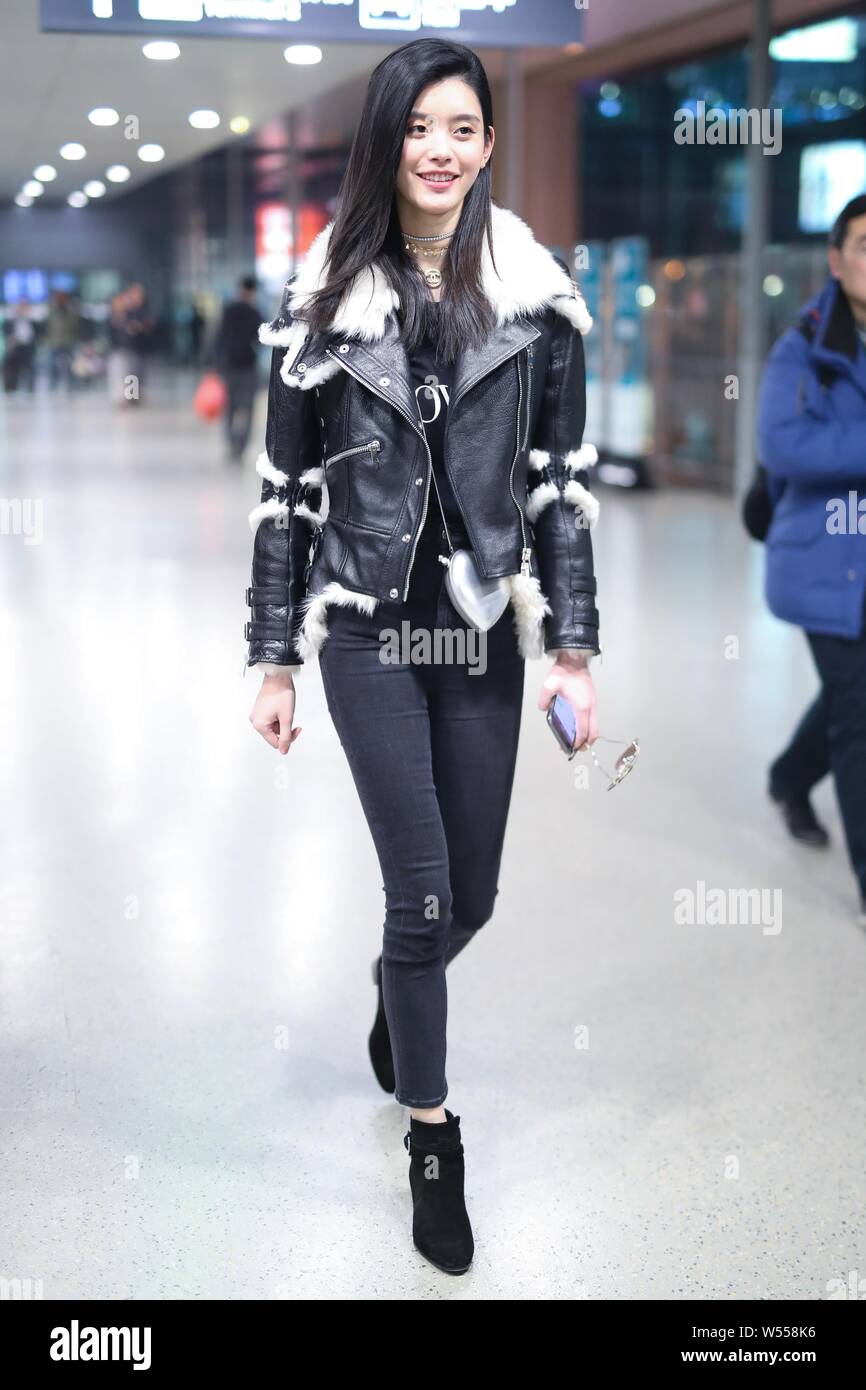 Chinese model Xi Mengyao, also known as Ming Xi, arrives at an airport ...