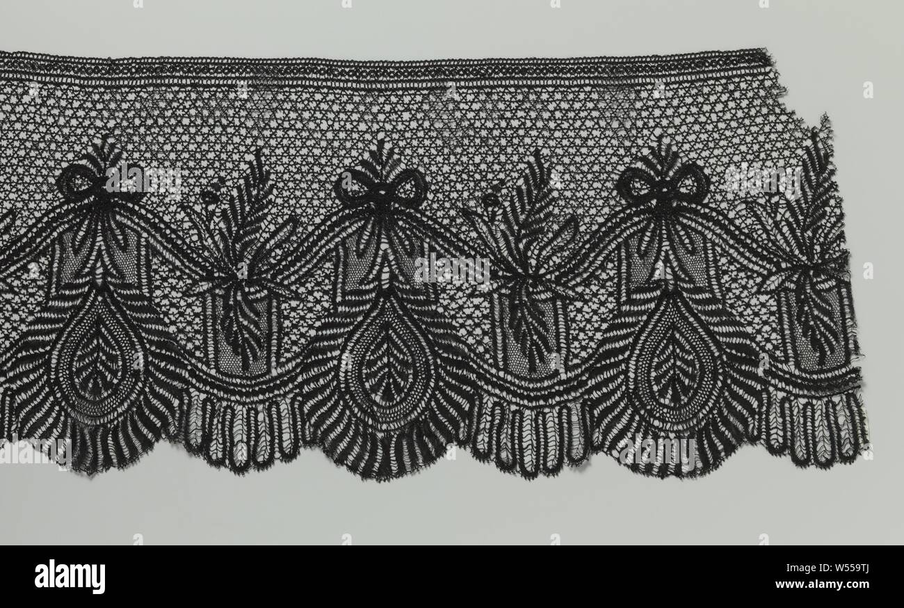 Undulating outline hi-res stock photography and images - Alamy