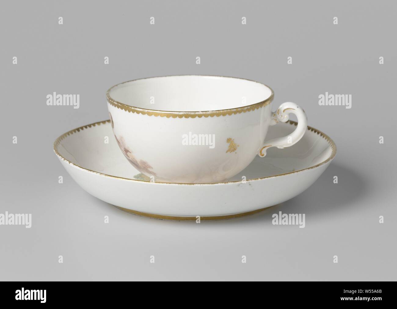 Golden lance head hi-res stock photography and images - Alamy