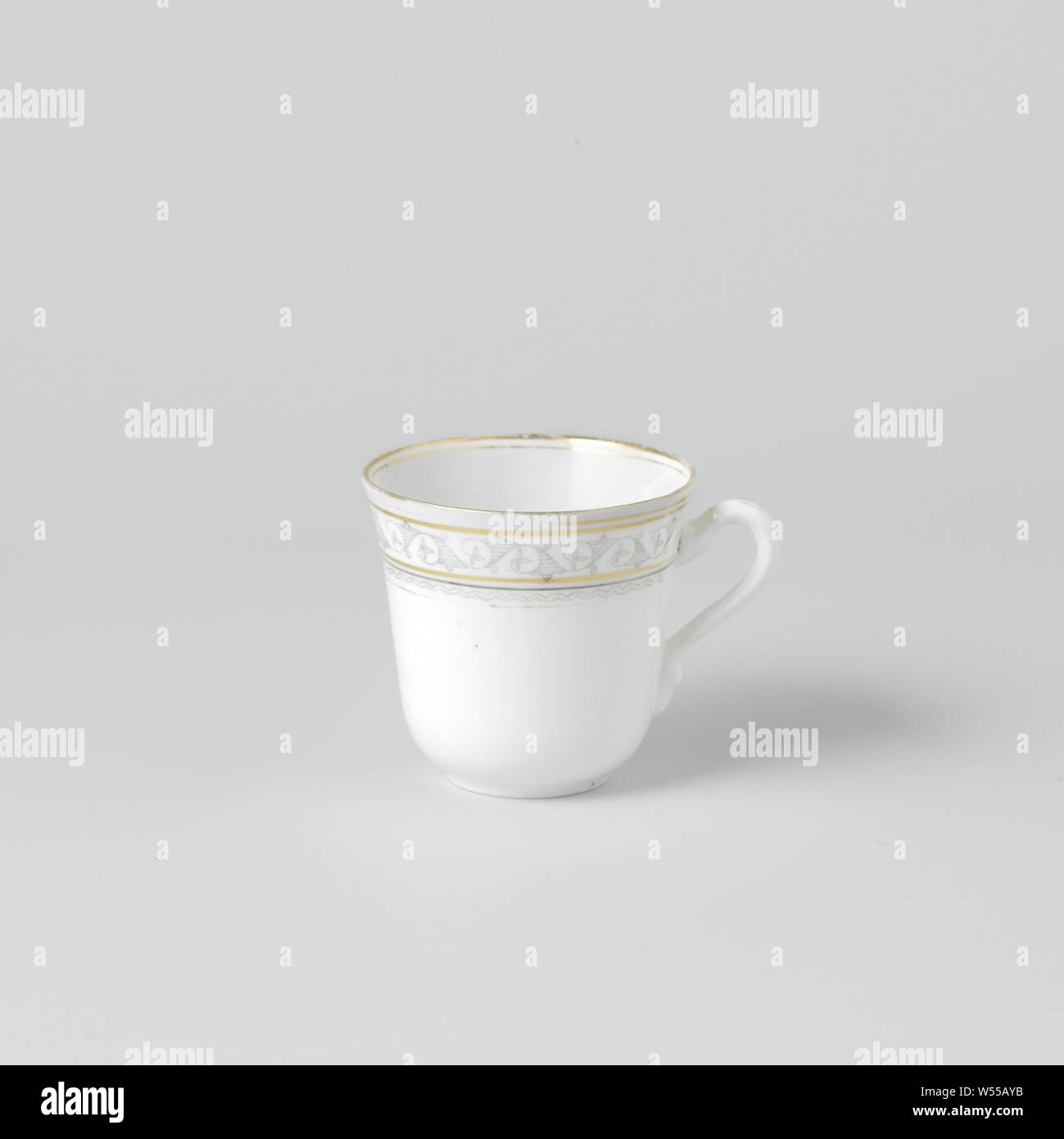 Golden piping hi-res stock photography and images - Alamy