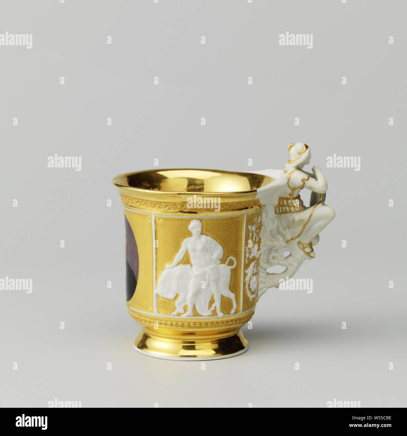 Hercules leans hi-res stock photography and images - Alamy