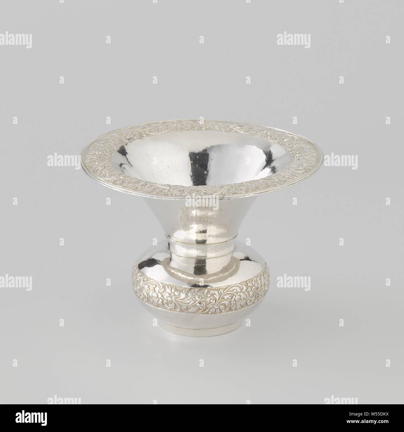 Spherical spittoon hi-res stock photography and images - Alamy