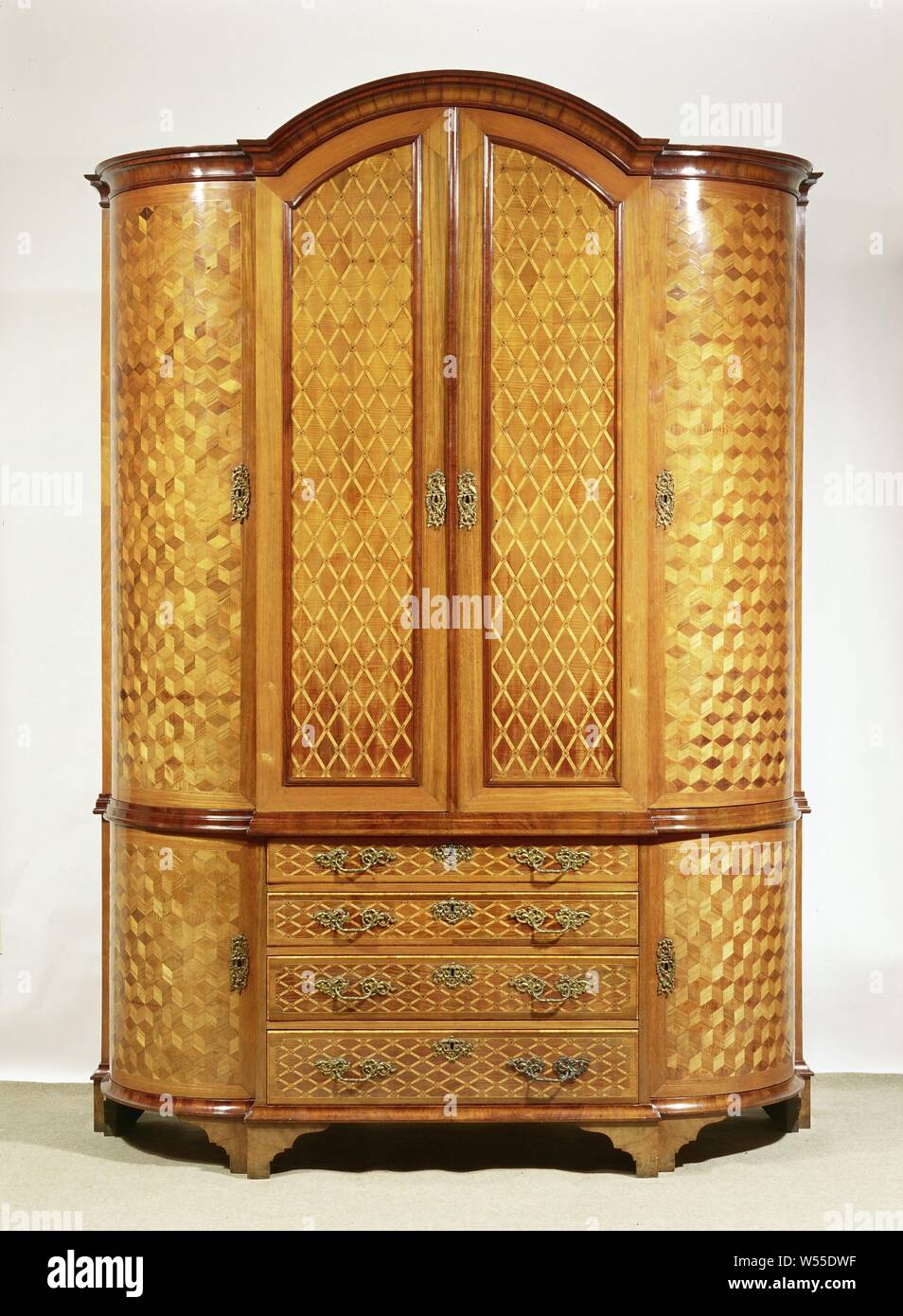 Wall cabinet sections hi-res stock photography and images - Alamy