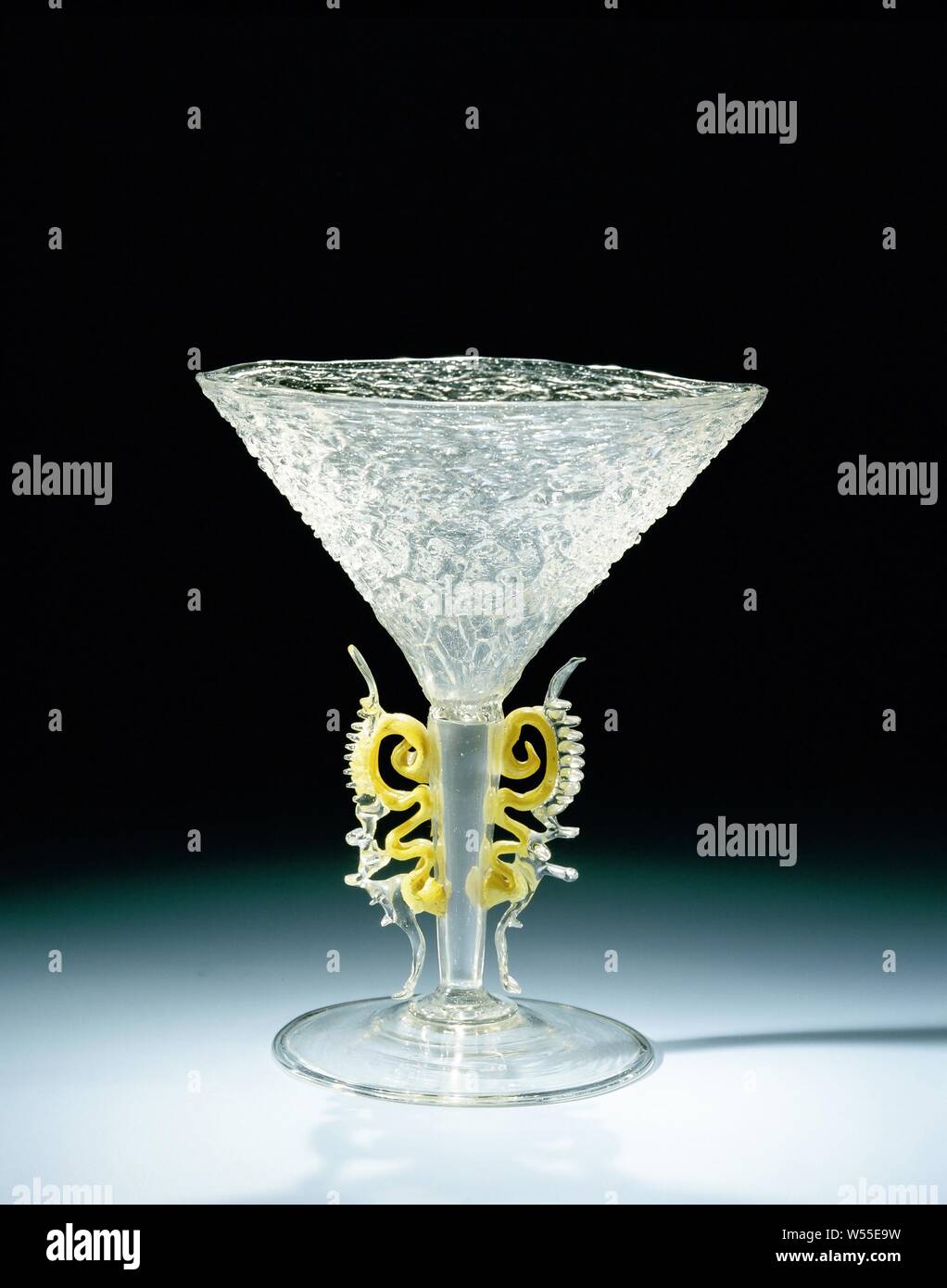 Wing glass with two wings in the form of seahorses, Wing glass of clear ...