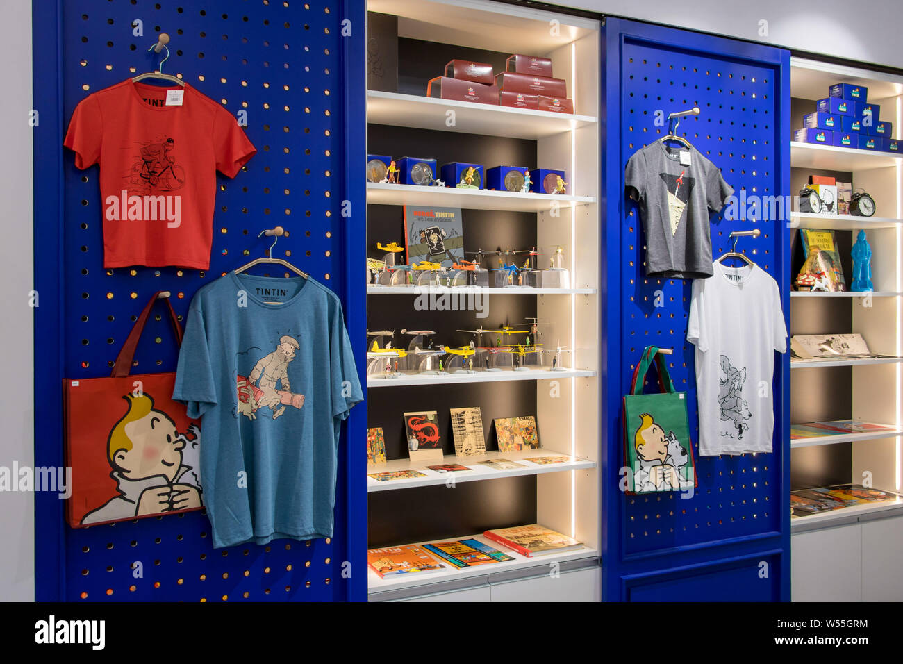 Tintin shop hi-res stock photography and images - Alamy