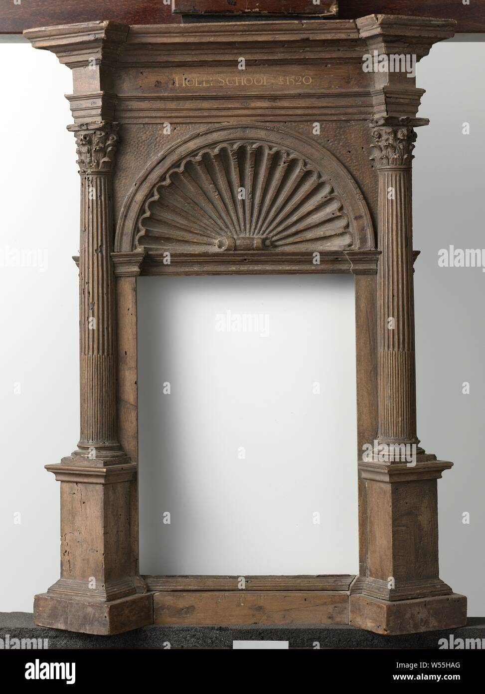 Walnut paneling consisting hi-res stock photography and images - Alamy