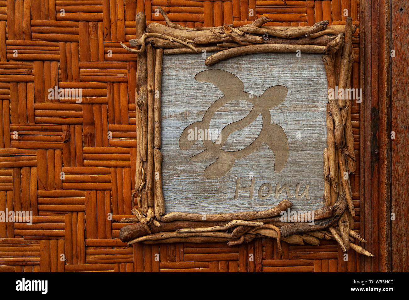 Sign maui hawaii hi-res stock photography and images - Alamy