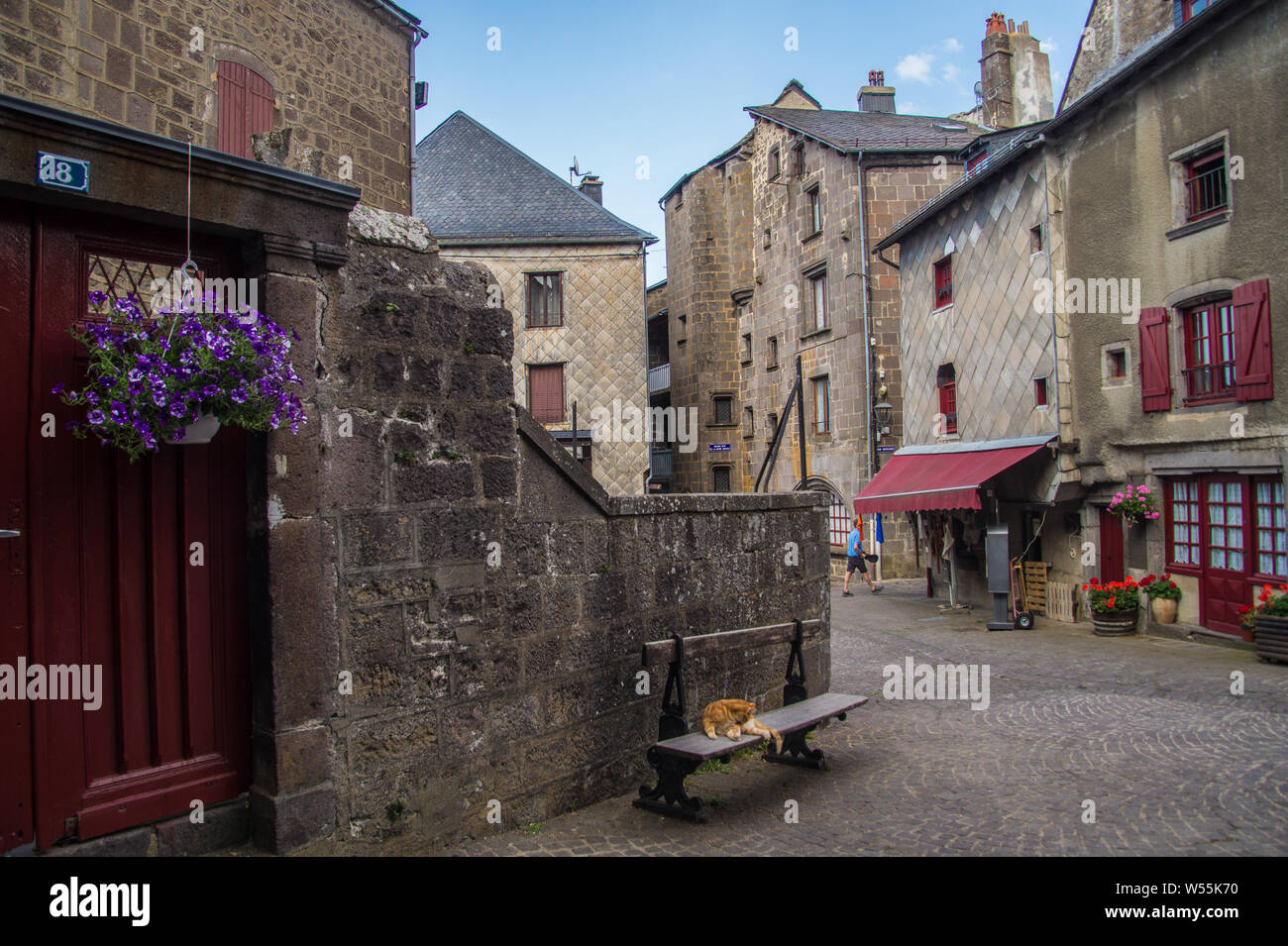 Besse en chandesse hi-res stock photography and images - Alamy