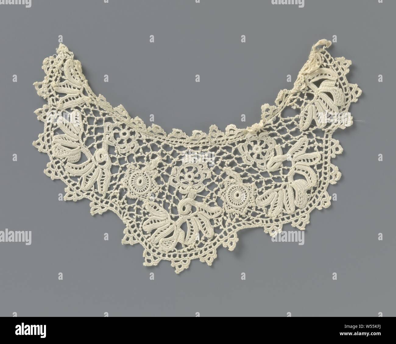 Wavy curved outline hi-res stock photography and images - Alamy