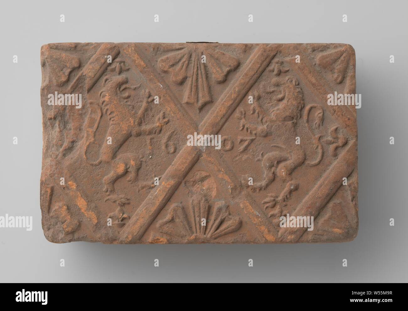 Year 1607 hi-res stock photography and images - Alamy