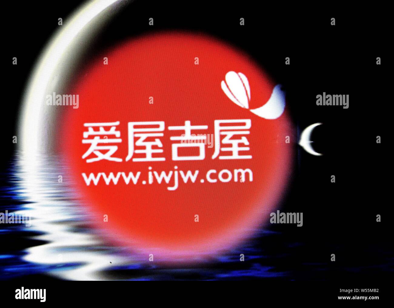 Real estate economy hi-res stock photography and images - Alamy