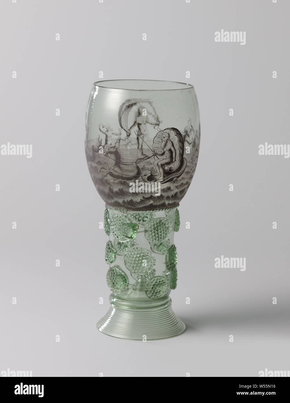 Bulging sail stretched hi-res stock photography and images - Alamy