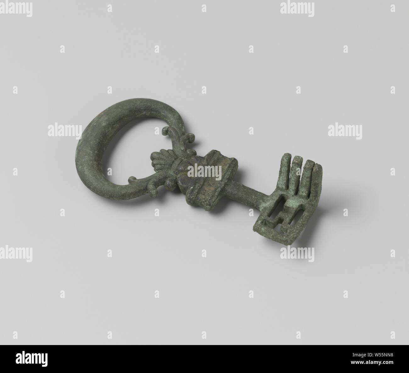 Four sided profiled key board hi-res stock photography and images - Alamy