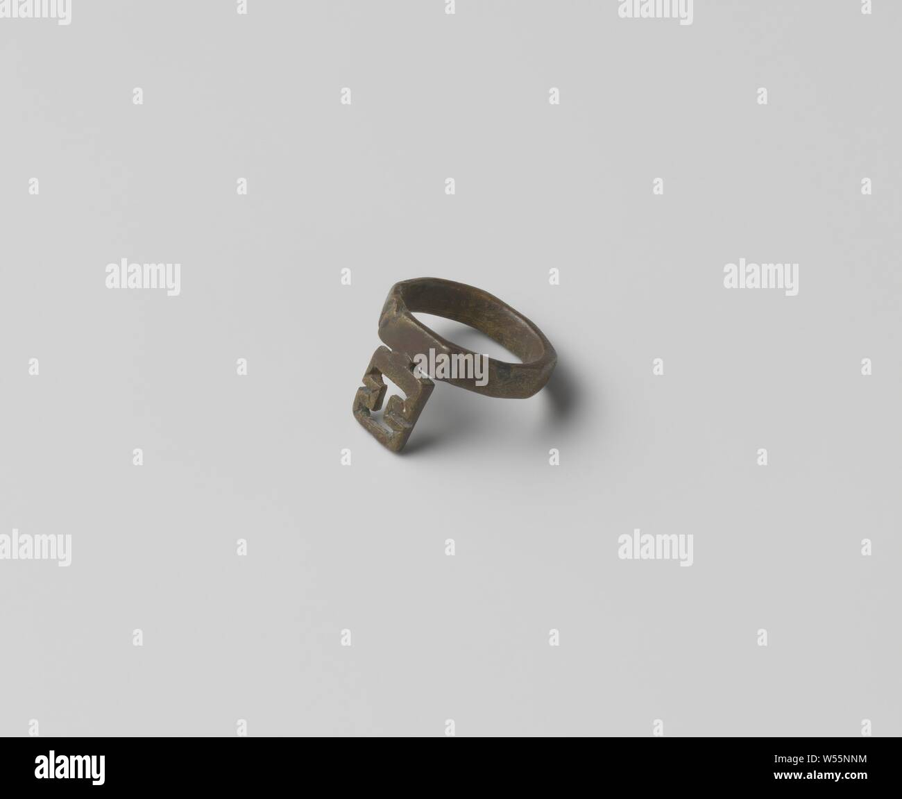 Nine sided hi-res stock photography and images - Alamy