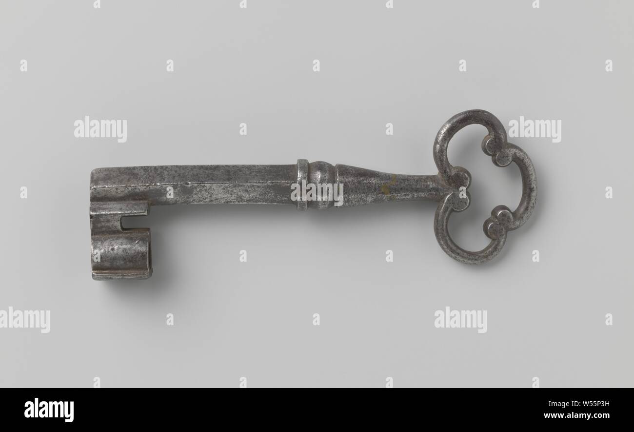 Box key with eye consisting of three mutually assigned C-volutes. The ...