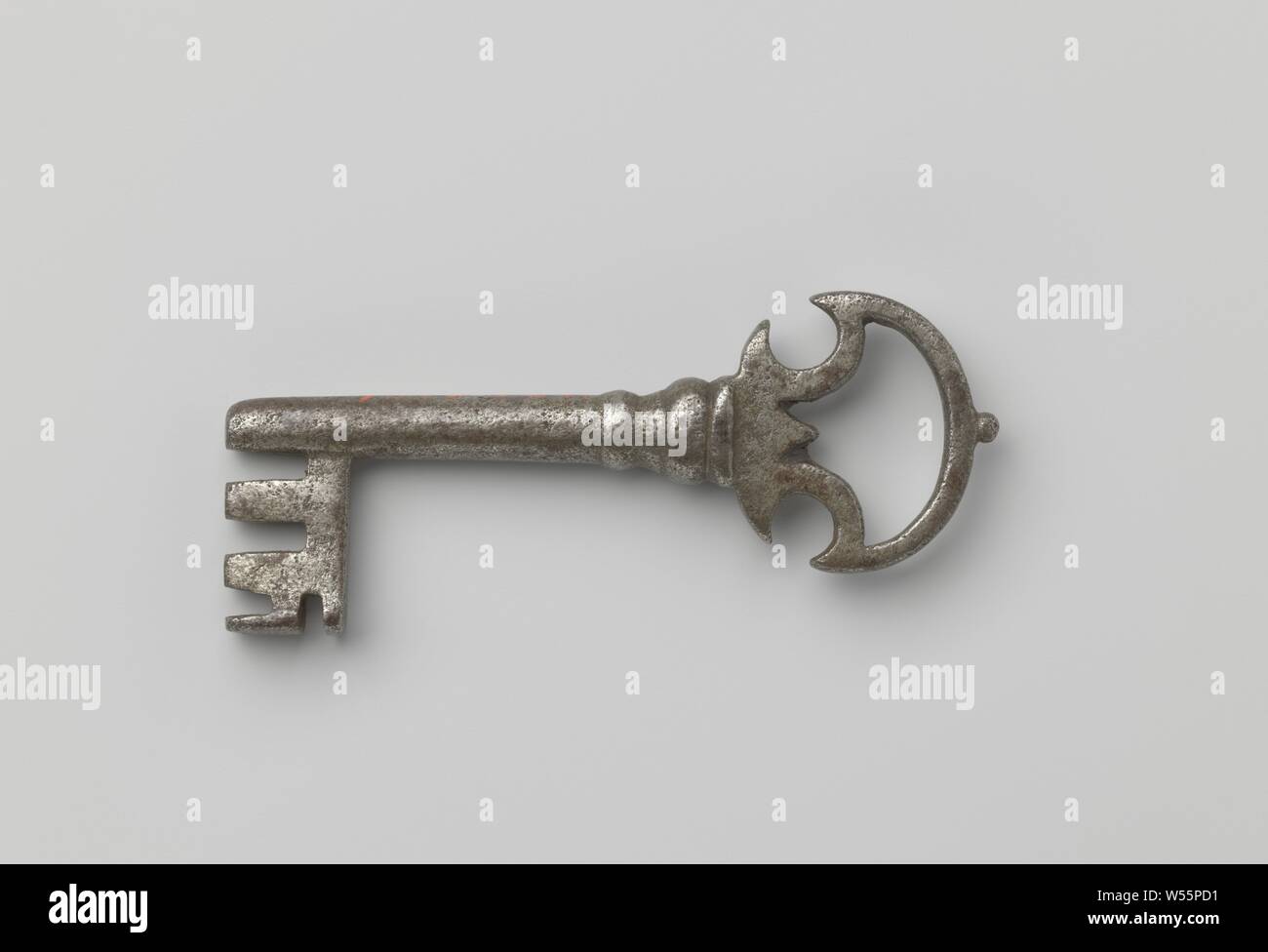 Bow shaped eye hi-res stock photography and images - Alamy
