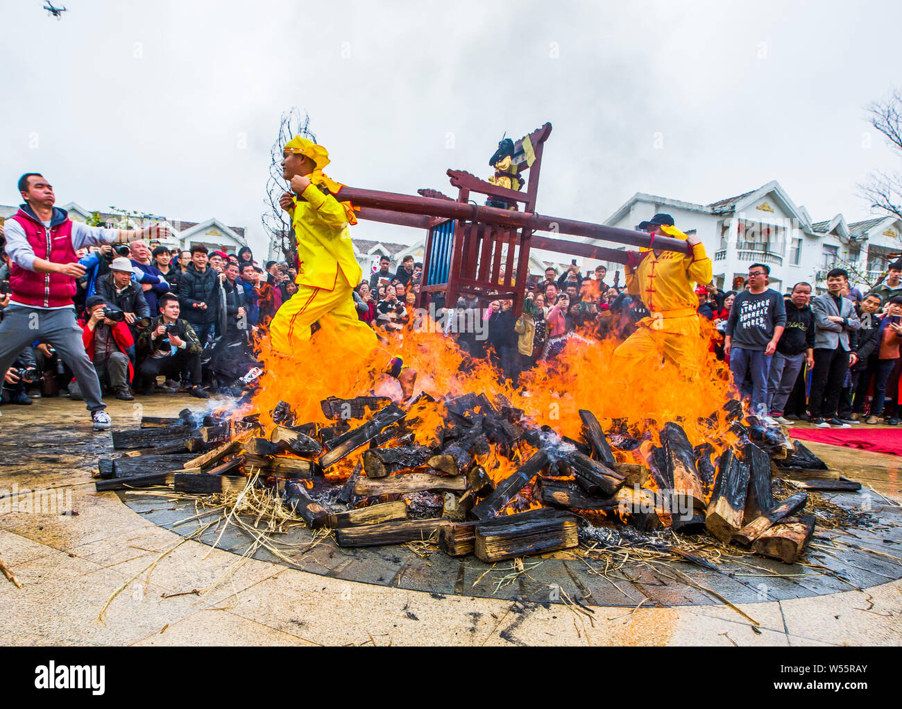 Fire jumping hi-res stock photography and images - Alamy