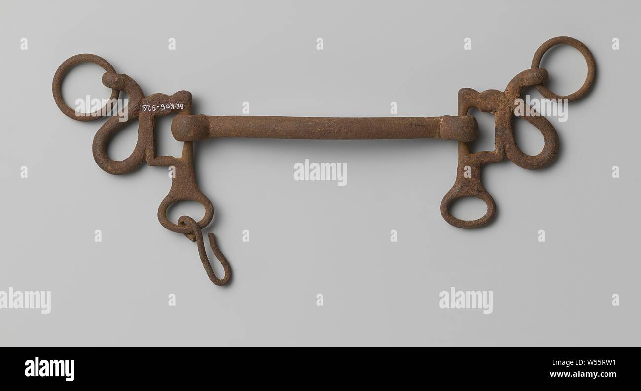 horse bit, c. 1400 - c. 1950, iron (metal), w 18.5 cm × h 10.0 cm Stock ...