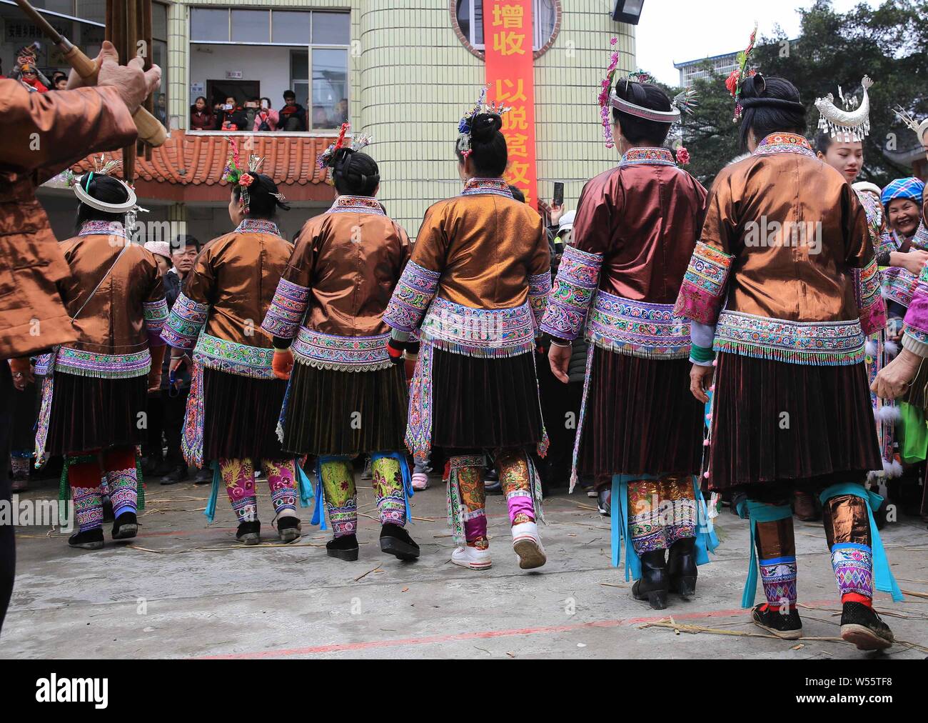 Chinese people of Miao ethnic group dressed in traditional costumes ...