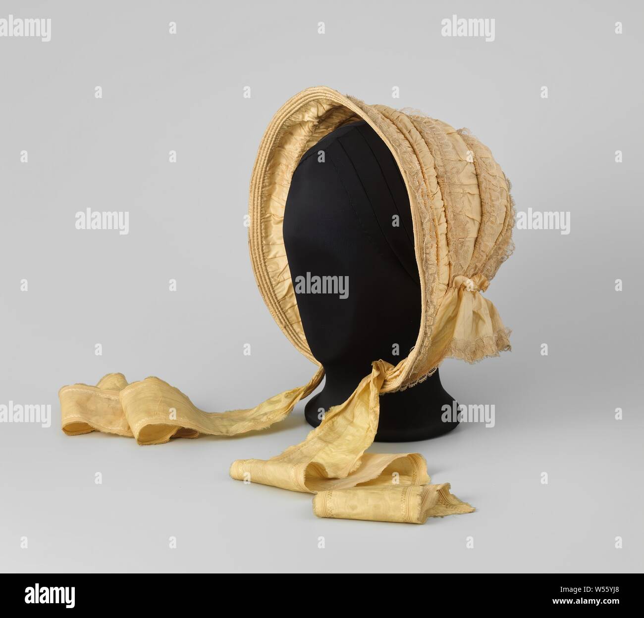 Canopy three hoops hi-res stock photography and images - Alamy