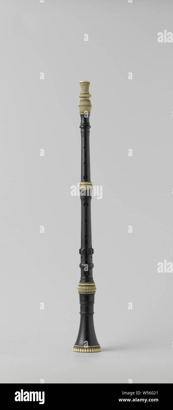 Six by two hi-res stock photography and images - Alamy