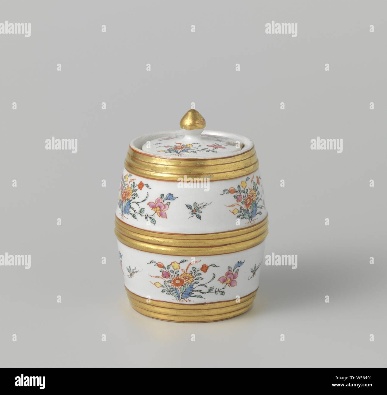 Barrel mustard pot hi-res stock photography and images - Alamy