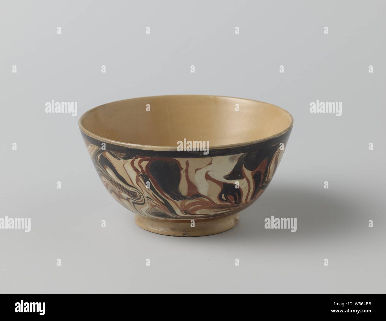 Hemispherical bowl hi-res stock photography and images - Alamy