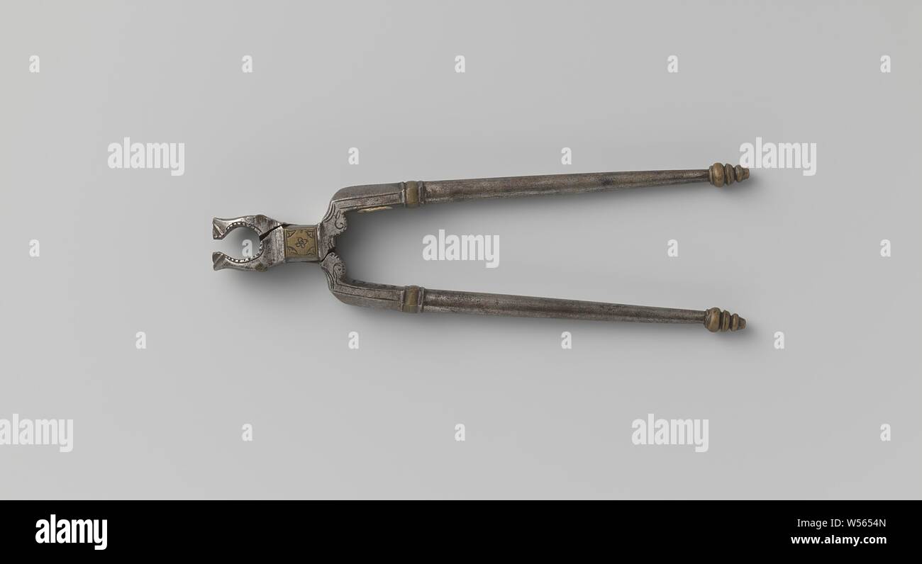 Forged iron nutcracker hi-res stock photography and images - Alamy