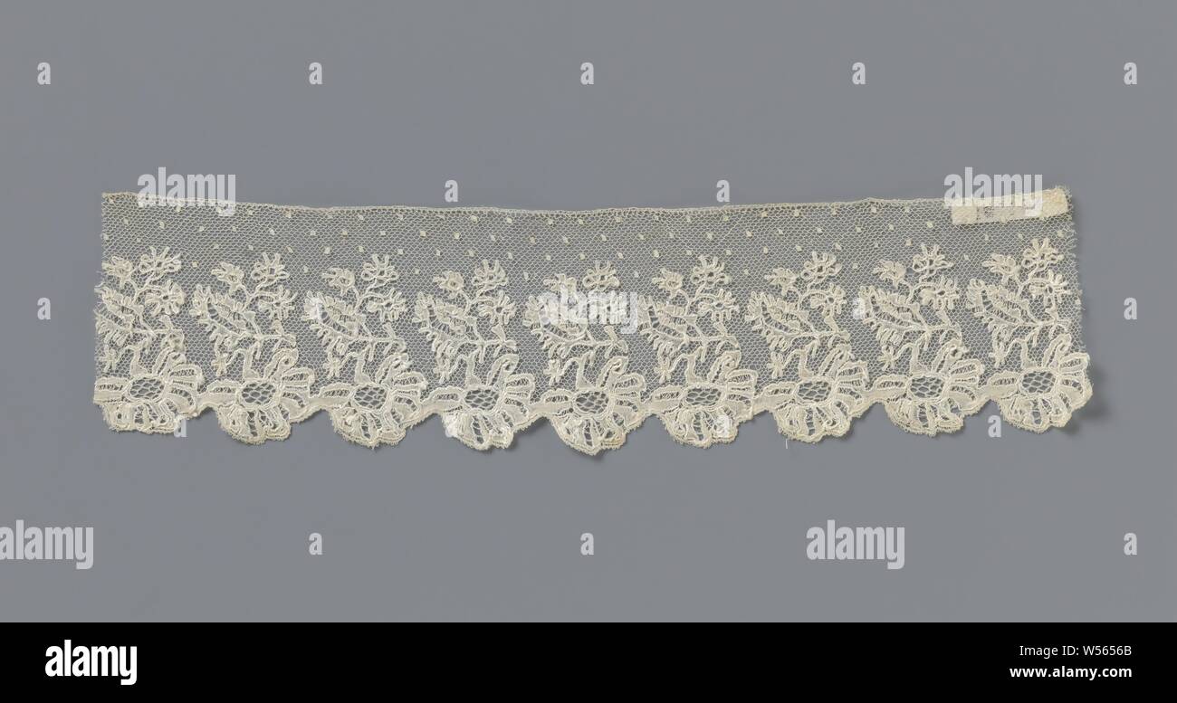Strip of bobbin lace with hanging flower and star-shaped flowers, Strip ...
