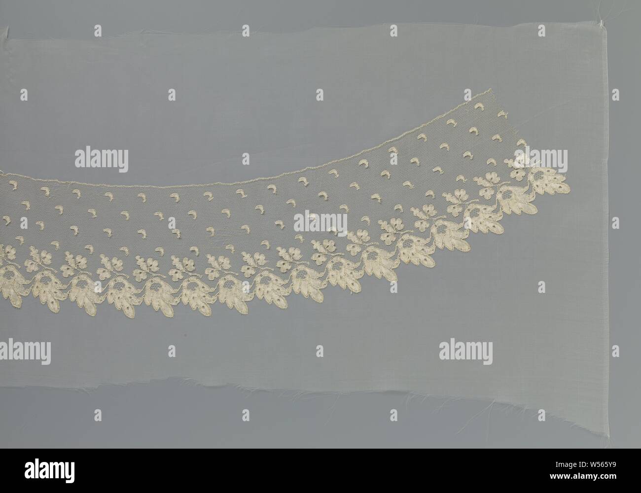 Half moon scatter pattern hi-res stock photography and images - Alamy