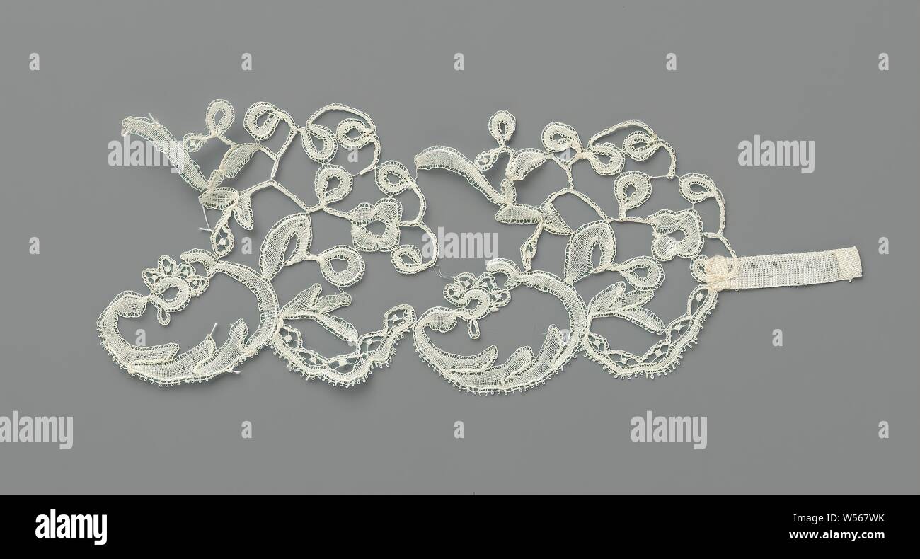Loop shaped leaves hi-res stock photography and images - Alamy