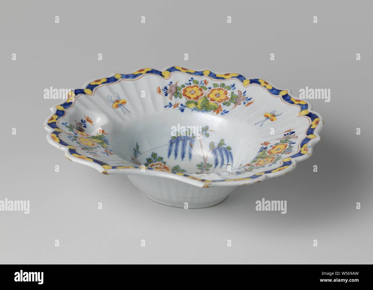 Faience shaving basin, Faience shaving basin., anonymous, Delft, c ...