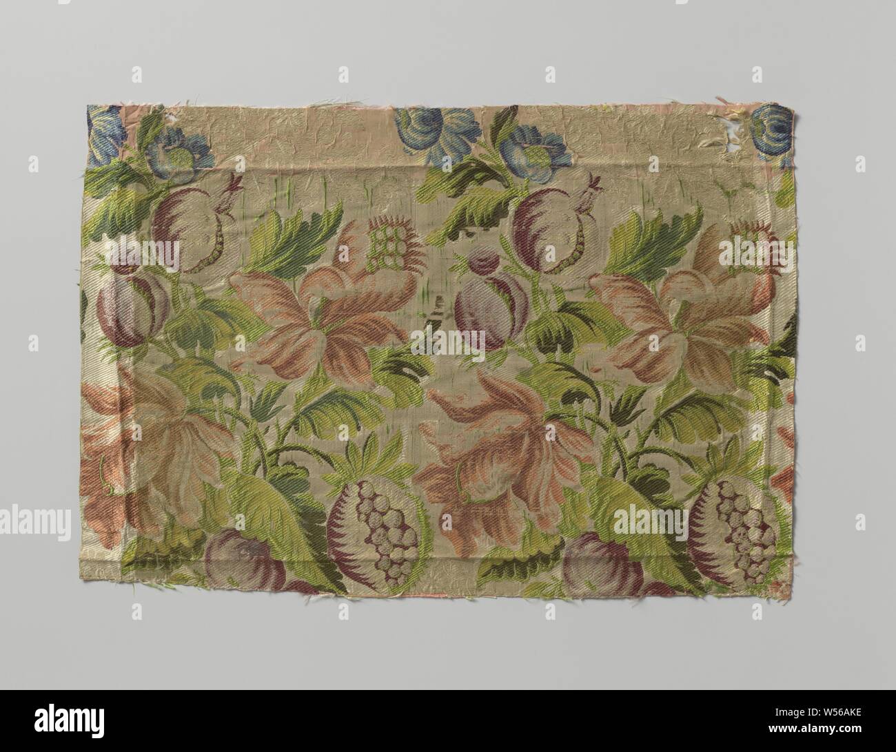 Pink rip fabric hi-res stock photography and images - Alamy