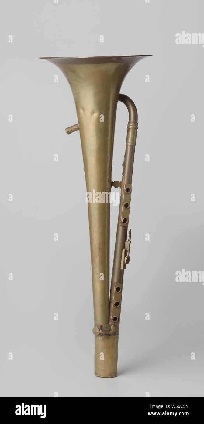 Bass horn hi-res stock photography and images - Alamy