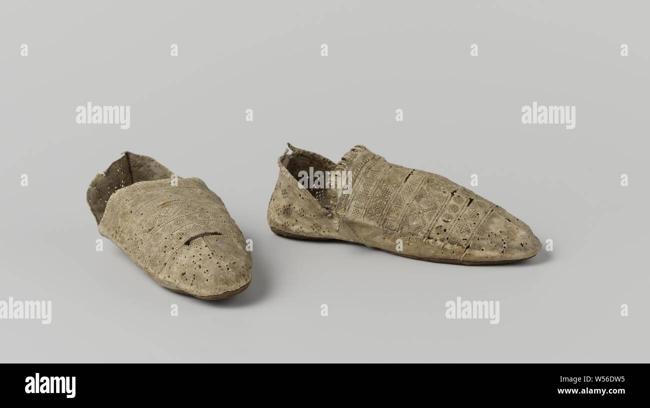 Diamonds in the sole of her shoes hi-res stock photography and images ...