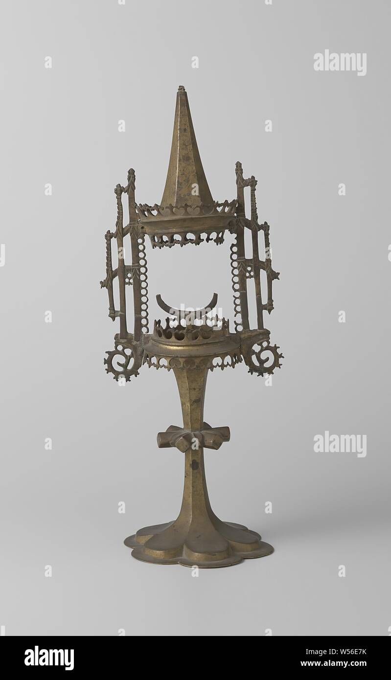 Monstrans, The object consists of the following cast parts: the base ...