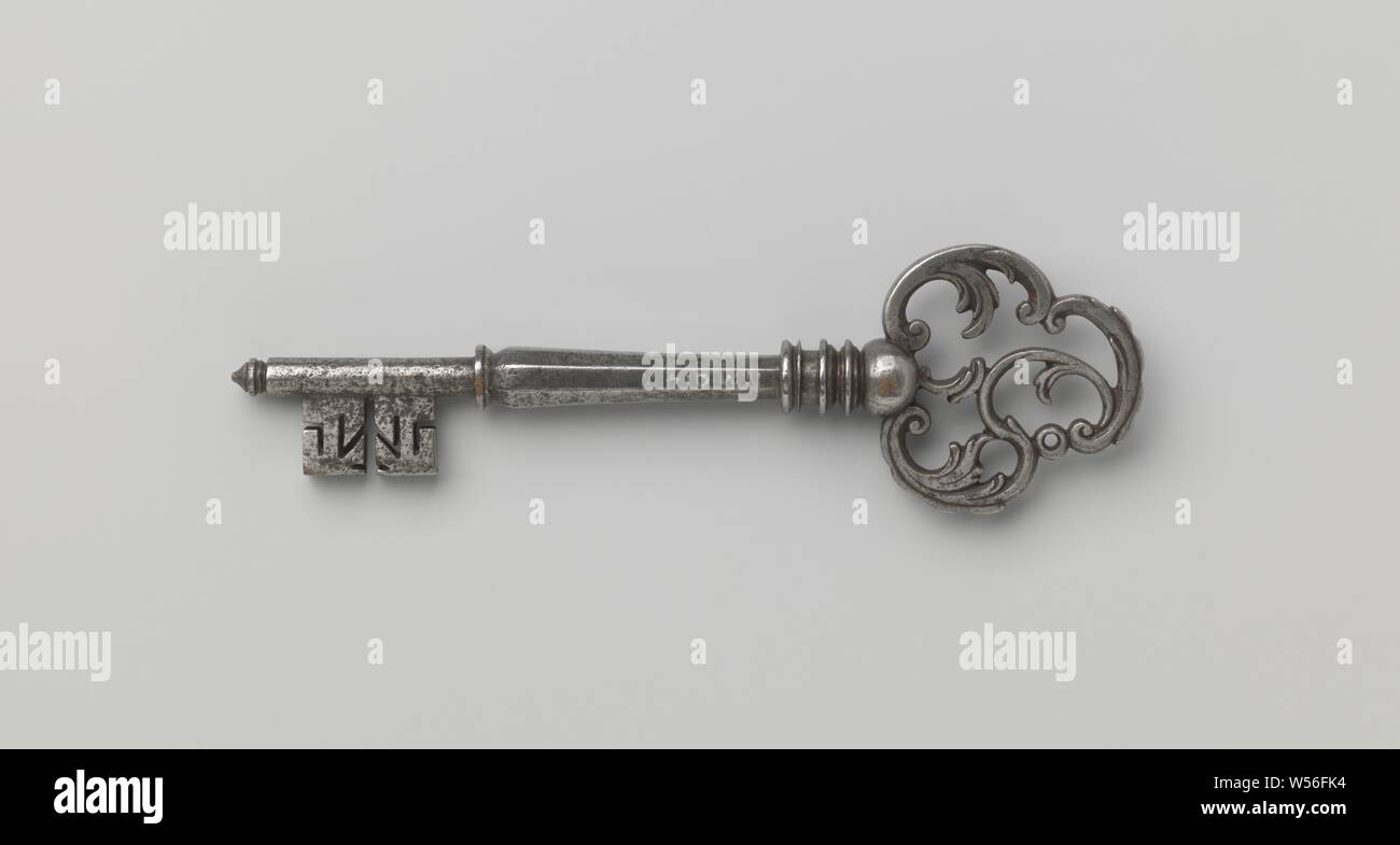 Key, Key. Steel: octagonal, narrowing towards the ring. Ring ...