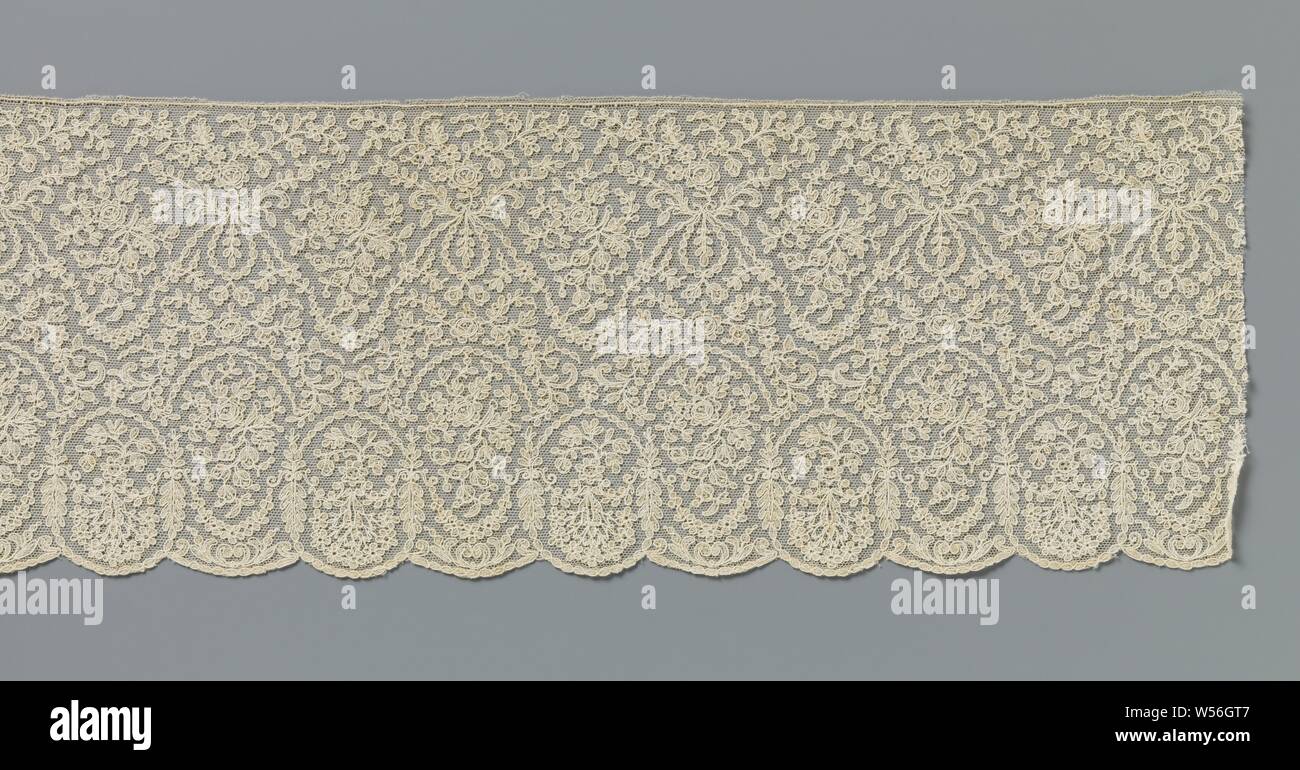 Shiny contour threads hi-res stock photography and images - Alamy