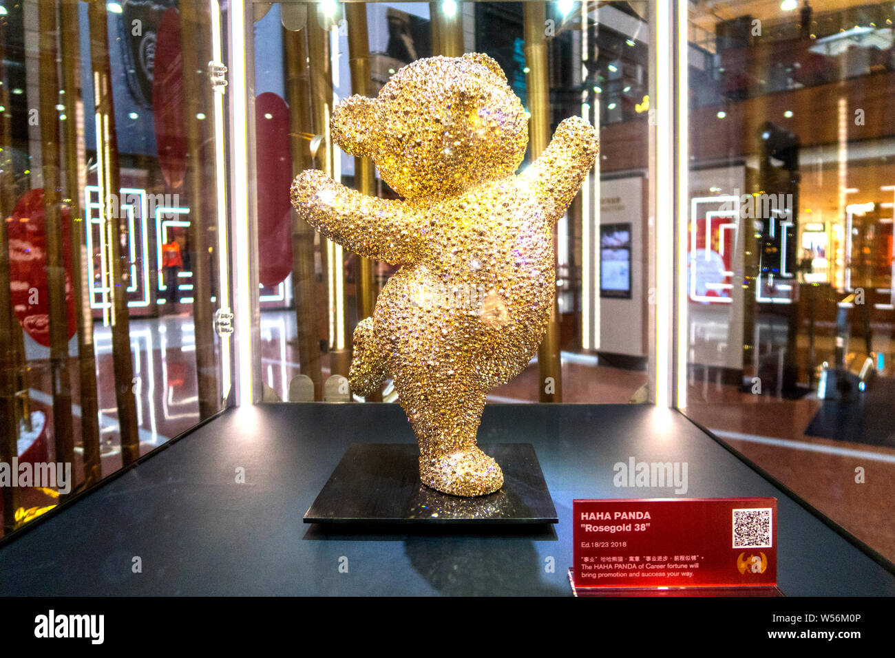Golden Panda Statue